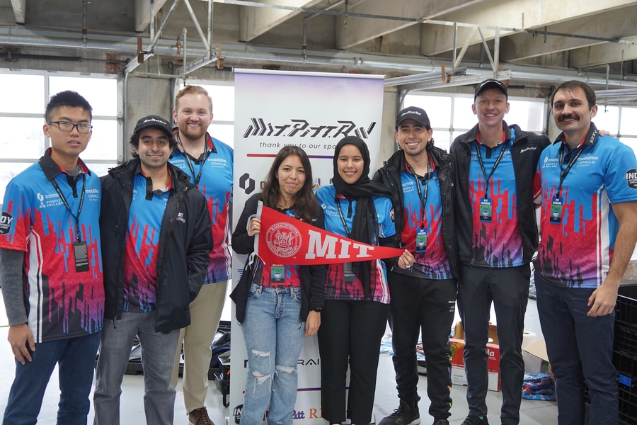 Driven to driverless | MIT News | Massachusetts Institute of Technology